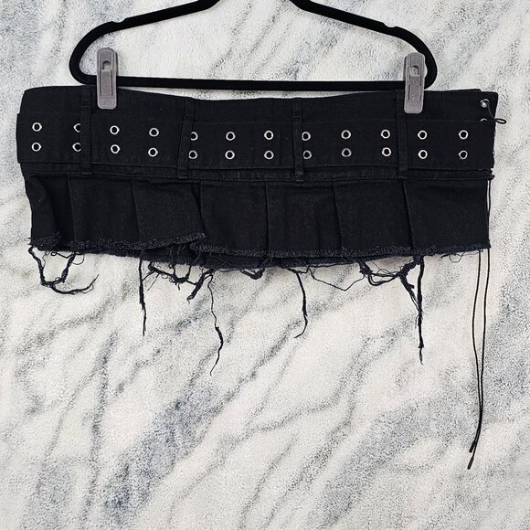 Dolls Kill | Skirts | Namilia Dolls Kill Xl Fits X Washed Black Denim ...